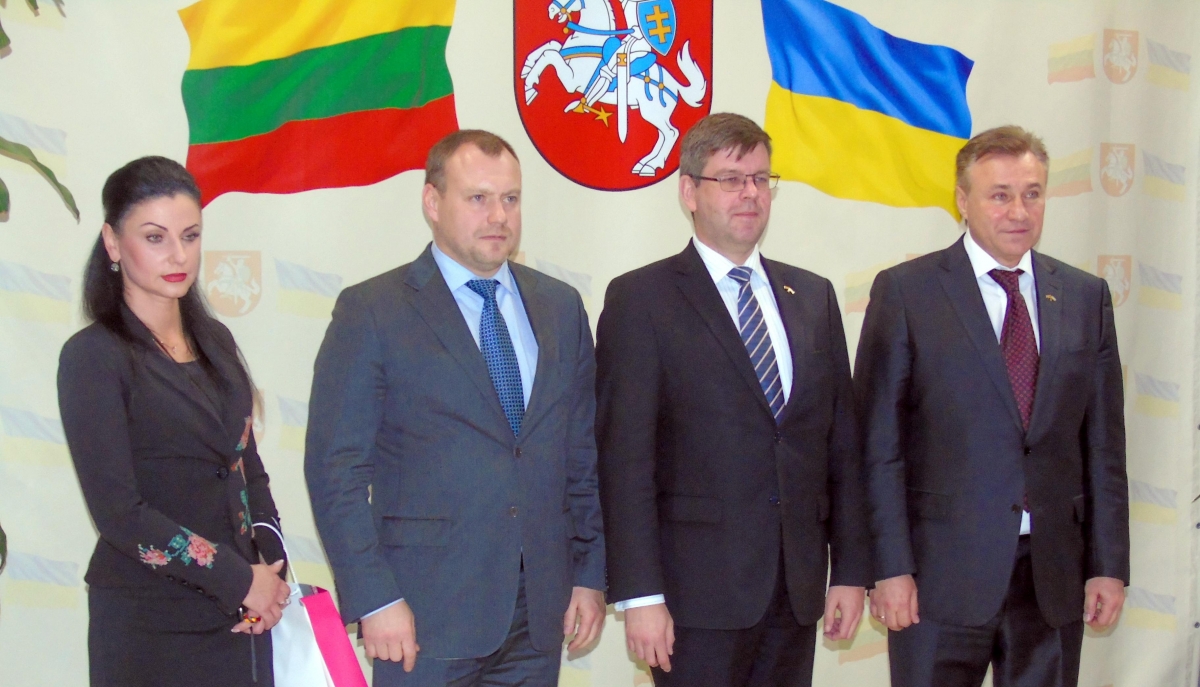Charkove atidarytas dešimtasis Lietuvos garbės konsulatas Ukrainoje ...